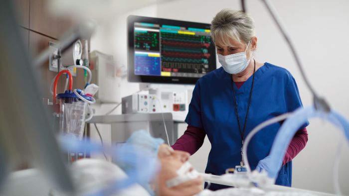 A more sustainable critical care in the NHS – Case study | Philips