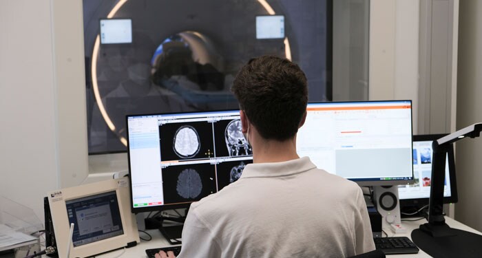 Hochmoderne Technologie trifft auf Altbau. Philips überzeugt als ...