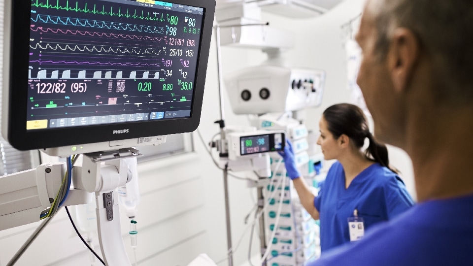 The challenge of disconnected data and devices | Philips Healthcare