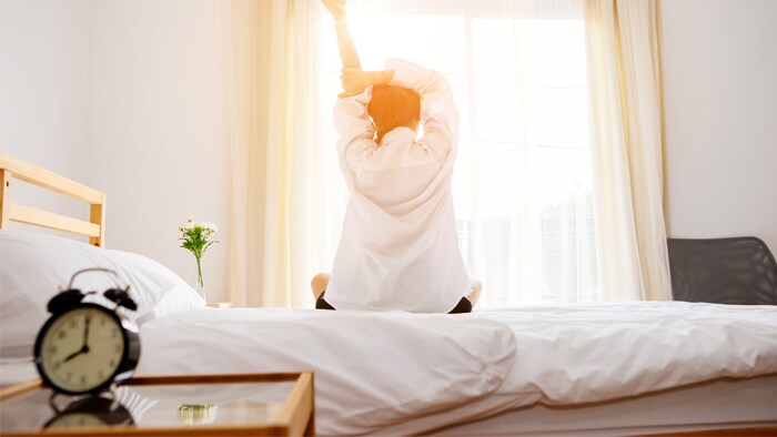 Adjust clocks, adjust yourself | Philips