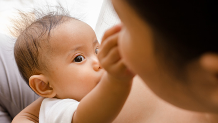 Diet for New Moms While Breastfeeding | Philips