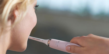 Difference between sonic and rotating toothbrush | Philips