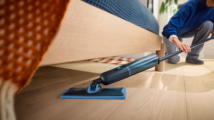 So verwendest du den Philips OneUp elektrischer Mopp | Phillips