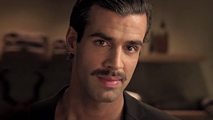 How to Grow a Mustache in 4 Easy Steps | Philips