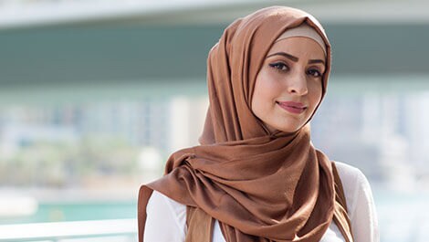 Looking beyond the mirror & loving what you see - Confidence | Philips