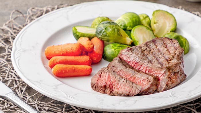 Beef Steak with Vegetables | Philips