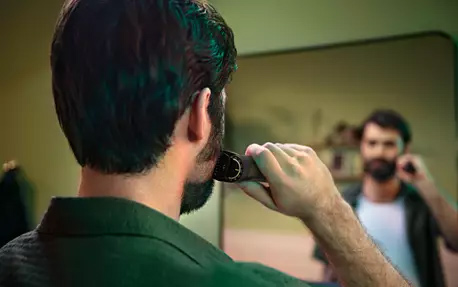 Cómo dejarse un bigote de morsa y cuidarlo | Philips