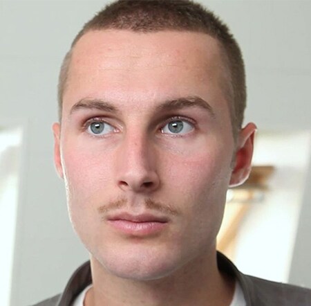 How to create the Clark Gable moustache | Philips