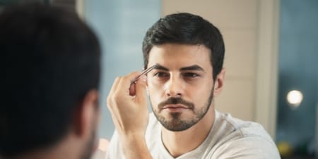 Épilation et taille des sourcils pour les hommes | Philips