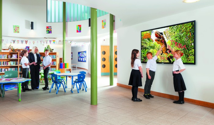 Digital signage solutions | Philips