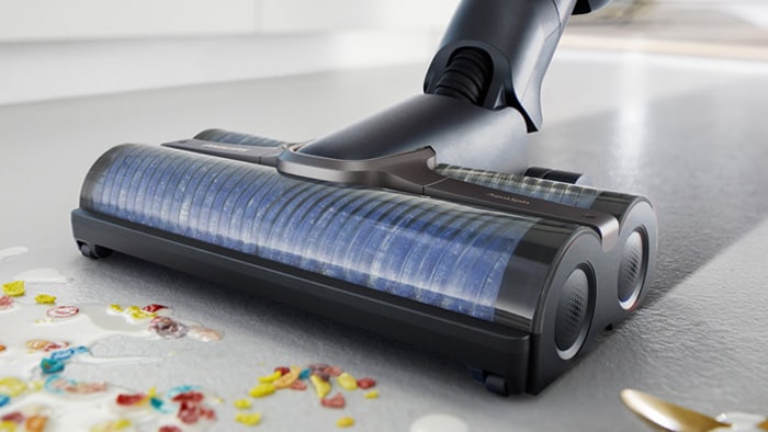 Wet & Dry Vacuum Cleaners | Philips