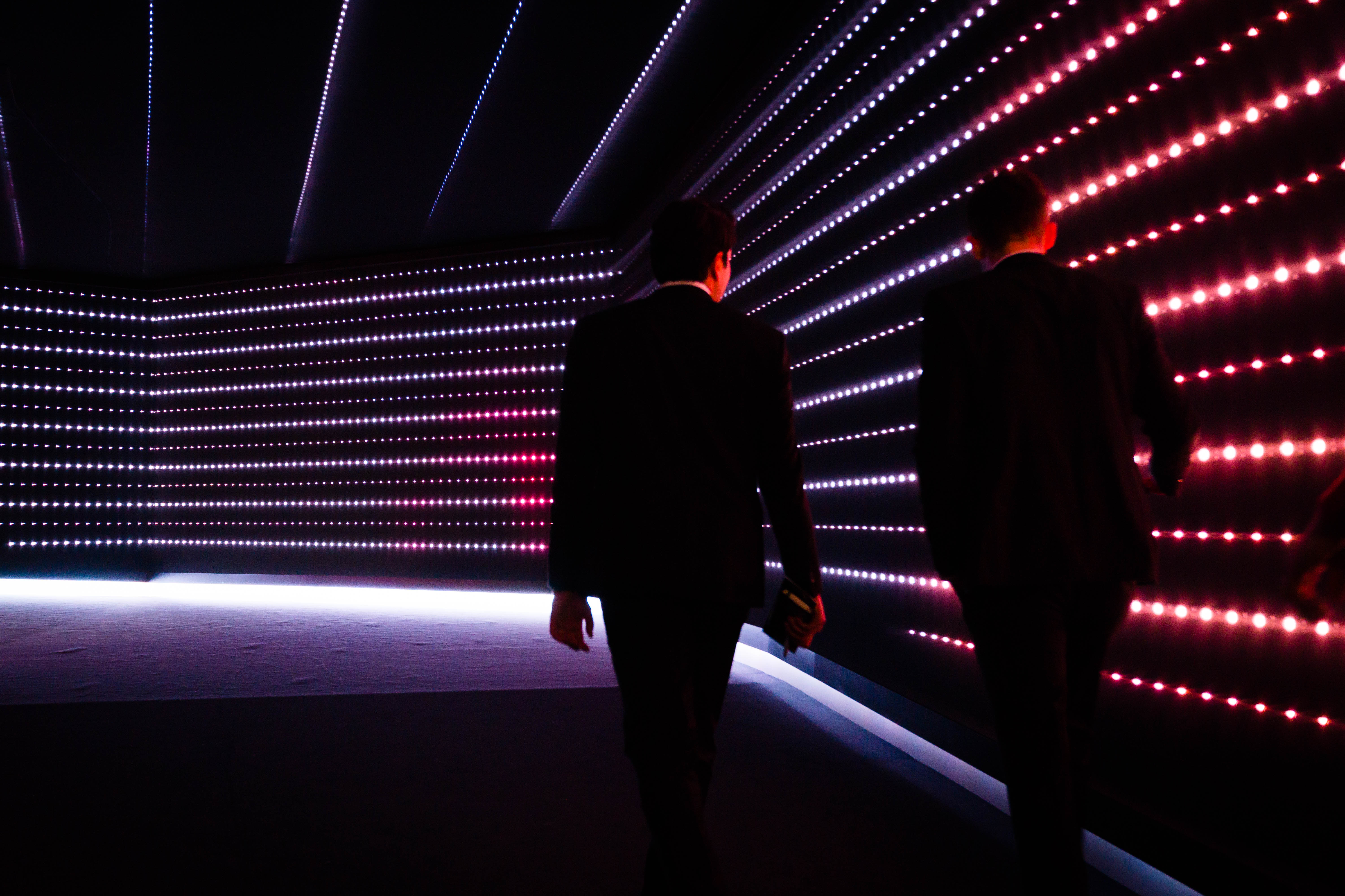 Philips announces its 2016 First Quarter results - News center | Philips