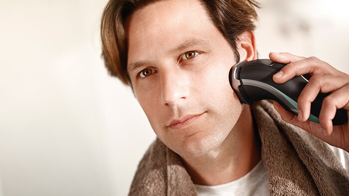 Philips célèbre 80 ans d'innovation dans le domaine du Male Grooming ...