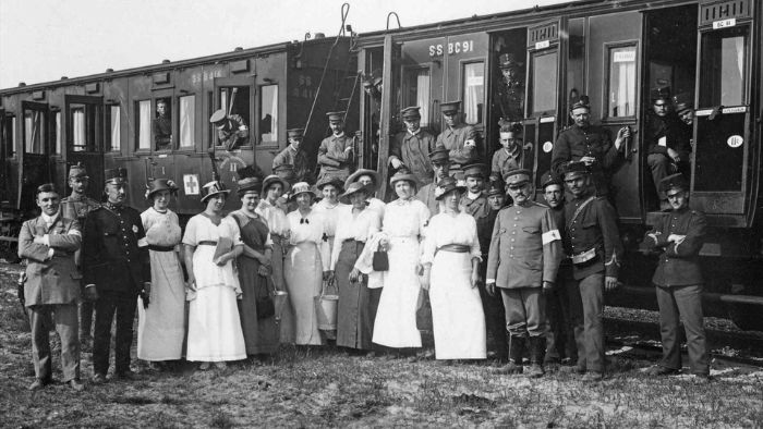 Anna Philips-de Jongh (1878-1970) | Philips Museum