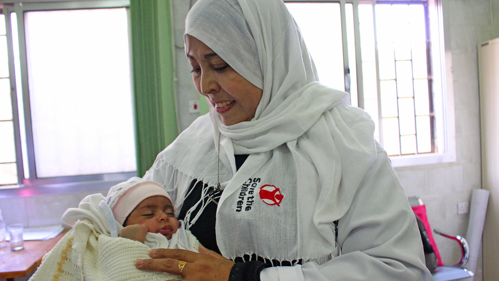 Yemen’s fragile healthcare system: Training midwives to improve much ...